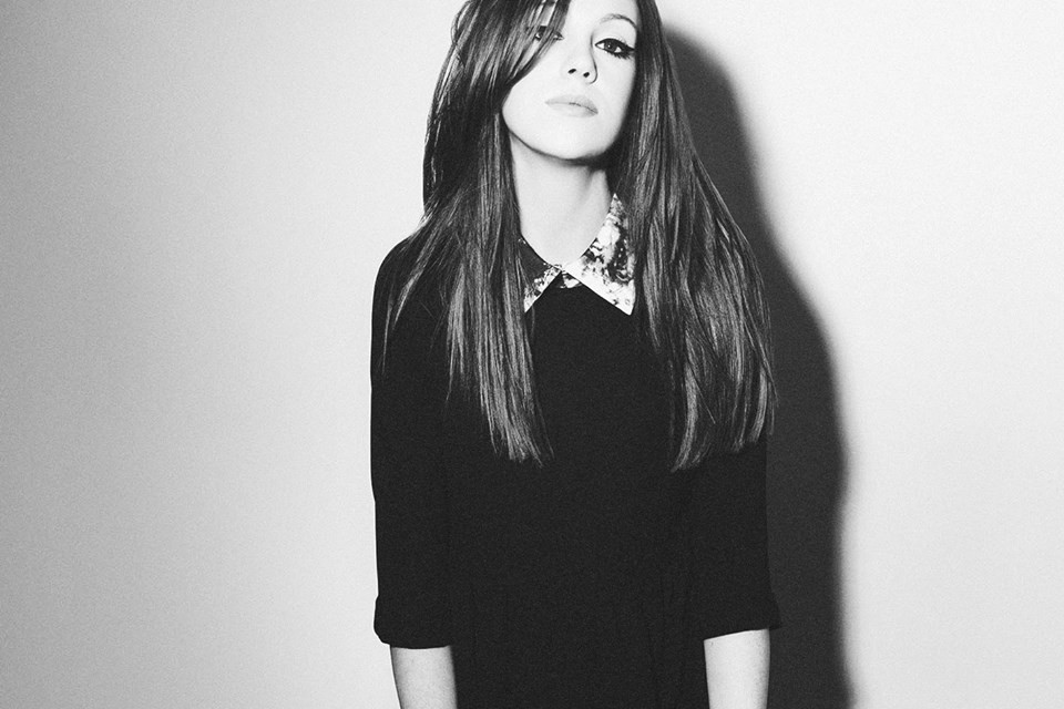 Listen: Laura Welsh – Undiscovered