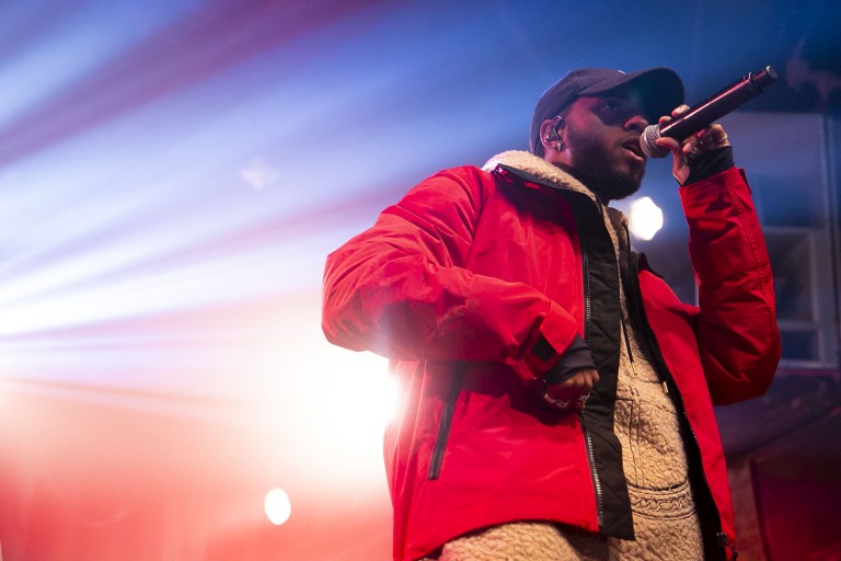 6LACK delivers extended version of “Unfair” alongside new track “Been A ...