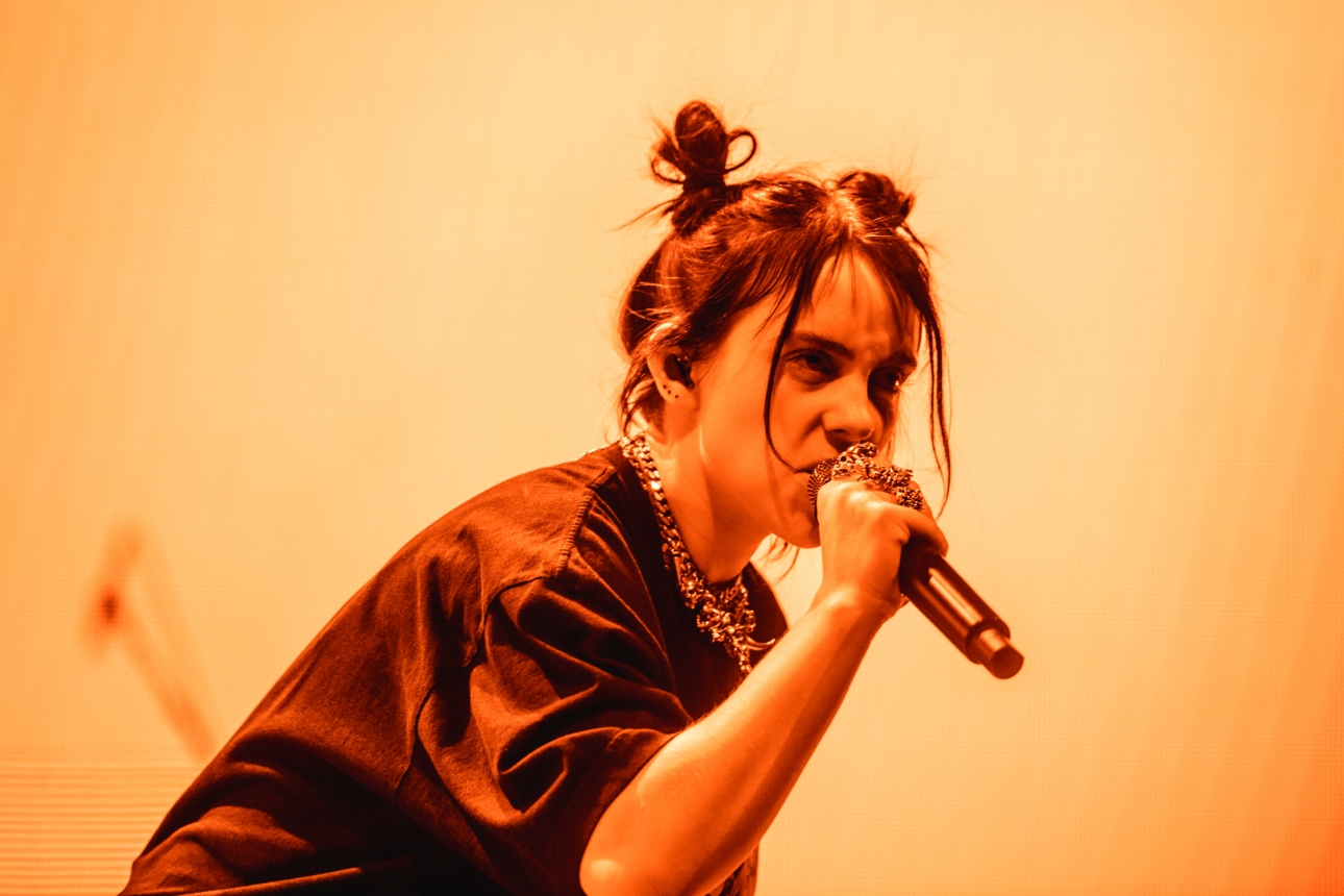 Billie Eilish confirms a new song is dropping next week Billie Eilish confirms a new song is dropping next week