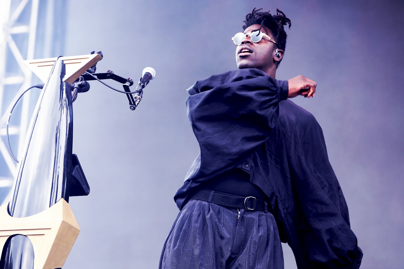 Moses Sumney announces new EP, shares regimental new single “Rank & File”