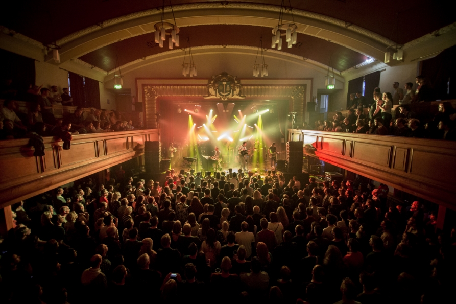Photos of Belle & Sebastian at Glasgow University Debating Hall