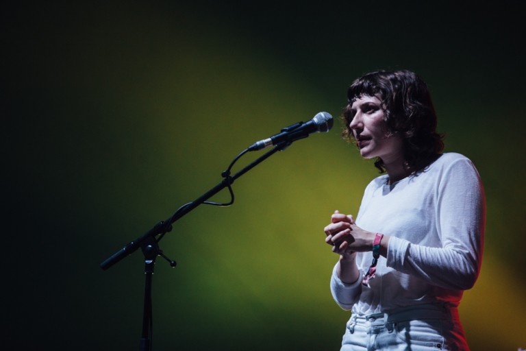 Live Review: Aldous Harding, Islington Assembly Hall, 20/11/17