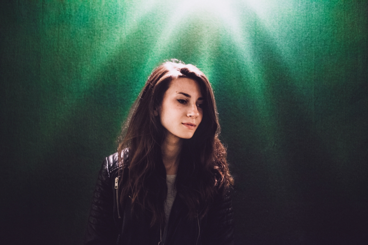 Amy Milner recruits Aquilo for titanic ballad “Light Of Day”