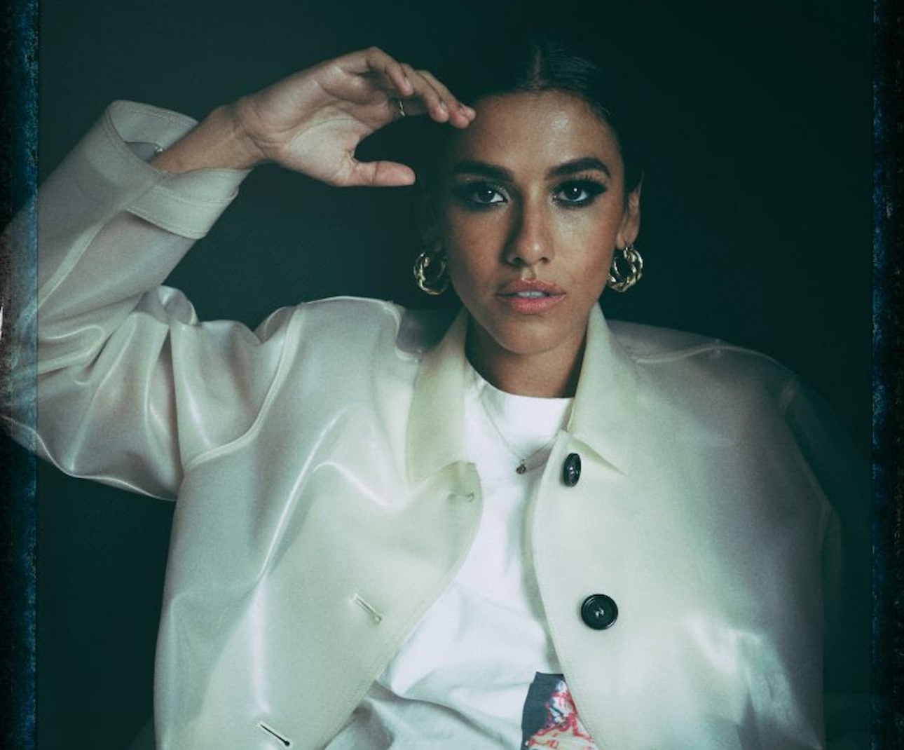 Charlotte OC shares new single “Falling For You”