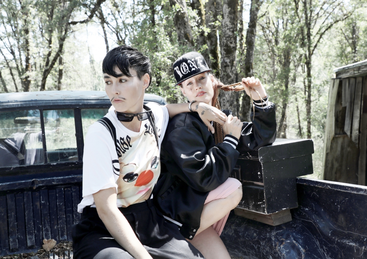 CocoRosie announce new LP with eerie lead single “Smash My Head”