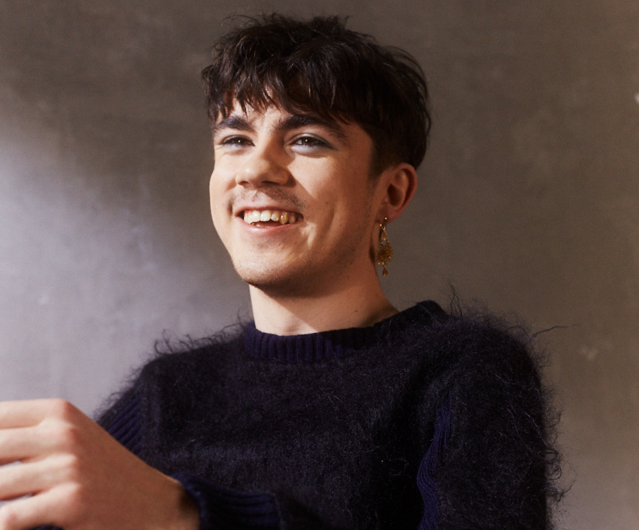 Declan McKenna announces second album with lead single “Beautiful Faces”