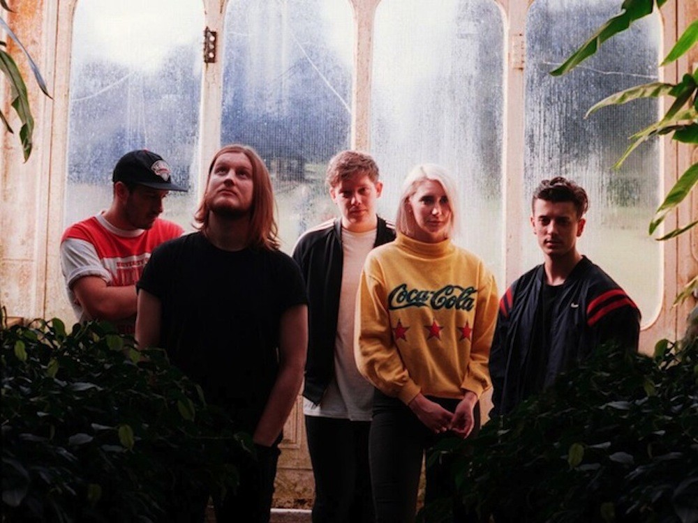 Fickle Friends sign to Polydor and "Swim" to success with new single