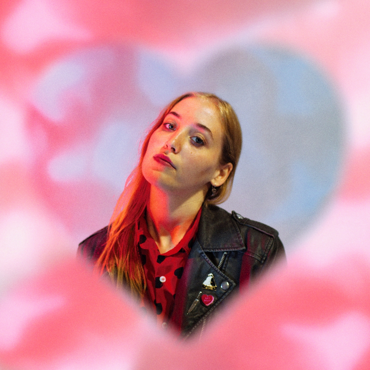 Hatchie announces debut EP and shares sparkling title cut “Sugar & Spice”