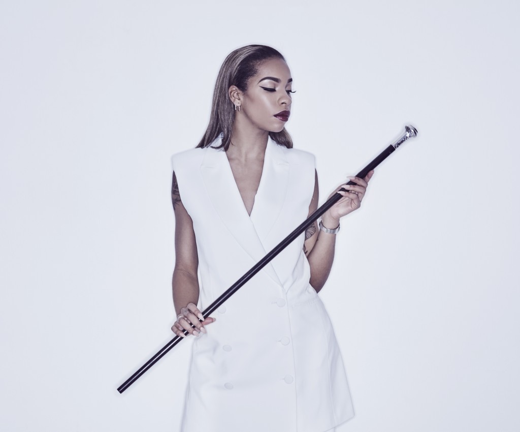 Janice returns, reaching out to her late father on emotional new single ...