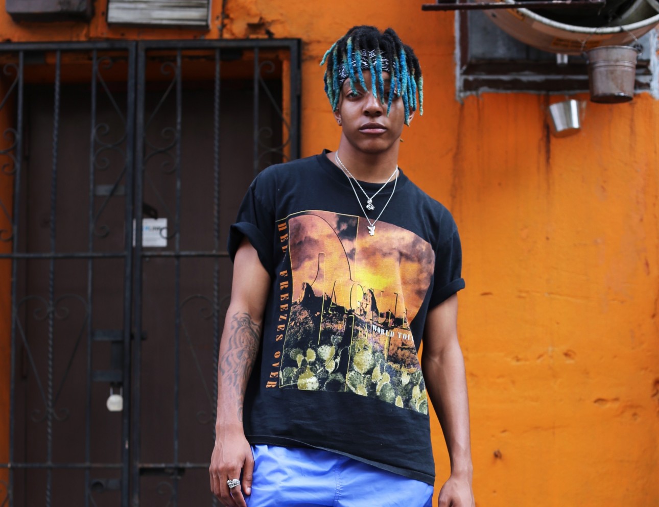 Kevin George is unlucky in love on hook-laden new jam “She Don’t Love Me”