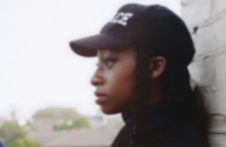 Little Simz drops “Dead Body”
