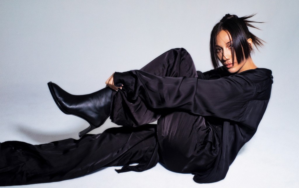 Tei Shi previews new EP with second single “Goodbye”