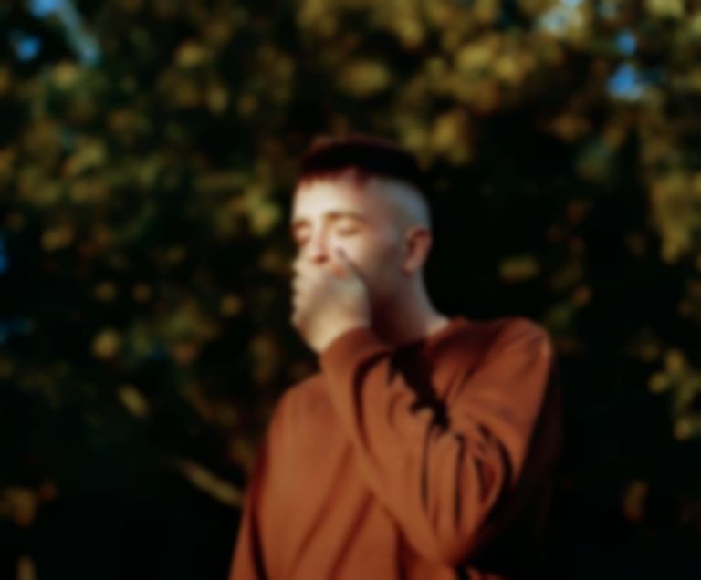 Benjamin Francis Leftwich returns with tender new track “Elephant”