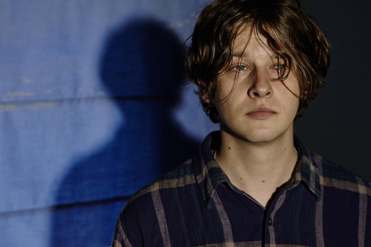 Bill Ryder-Jones streams new record West Kirby County Primary a week early