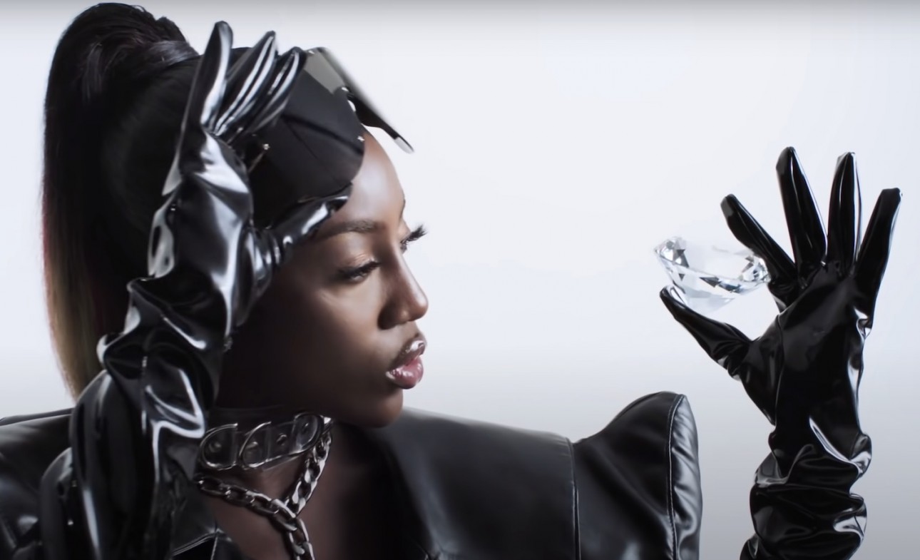 Bree Runway returning with new single “HOT HOT” this week