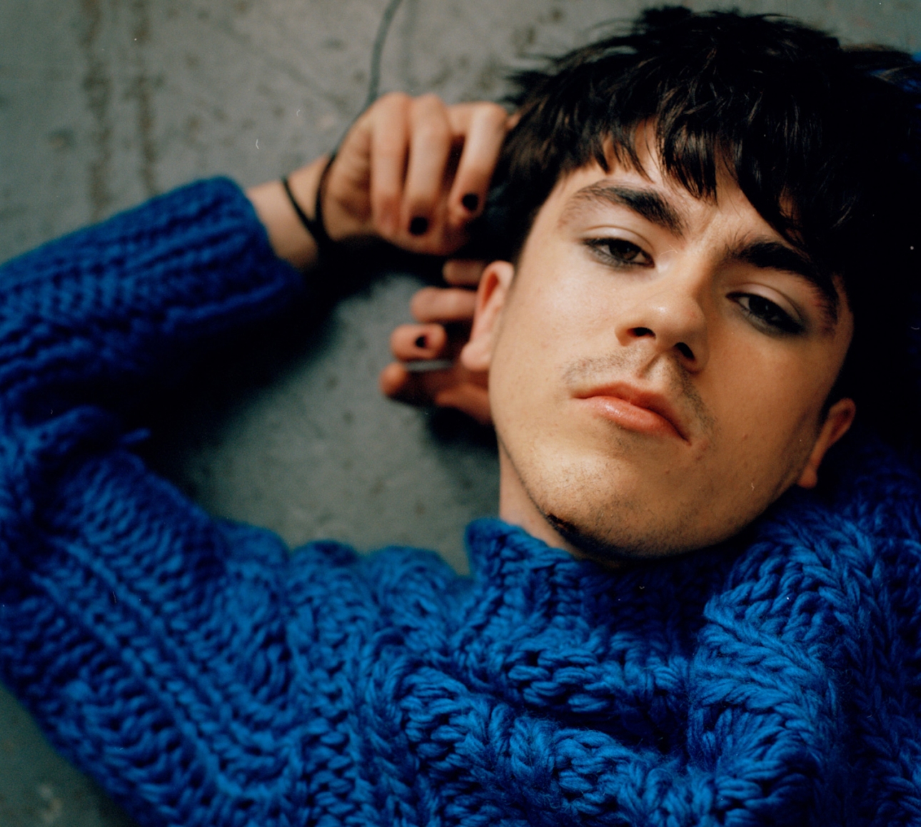 Declan McKenna releases new track “Daniel, You’re Still A Child”