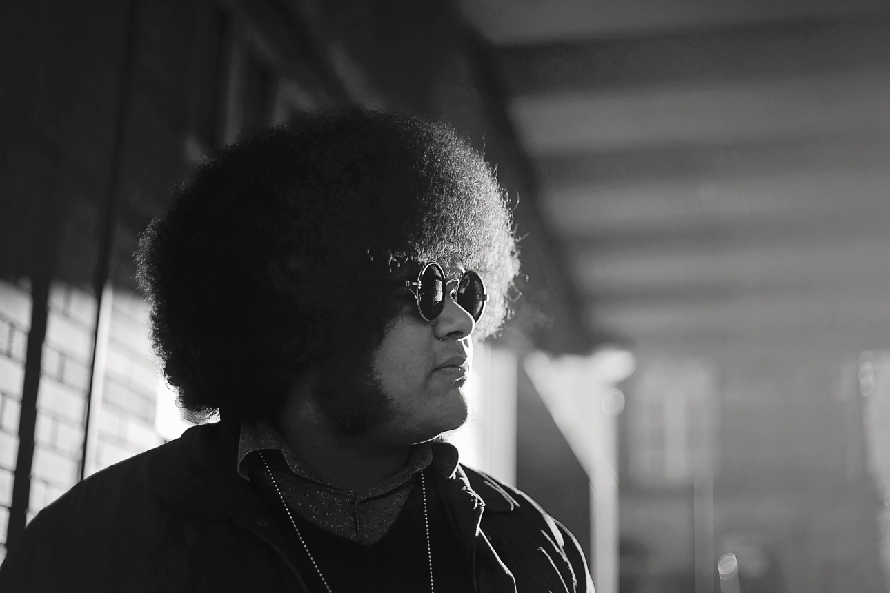Dylan Cartlidge cranks up the bass on intoxicating new single “Scratch ...