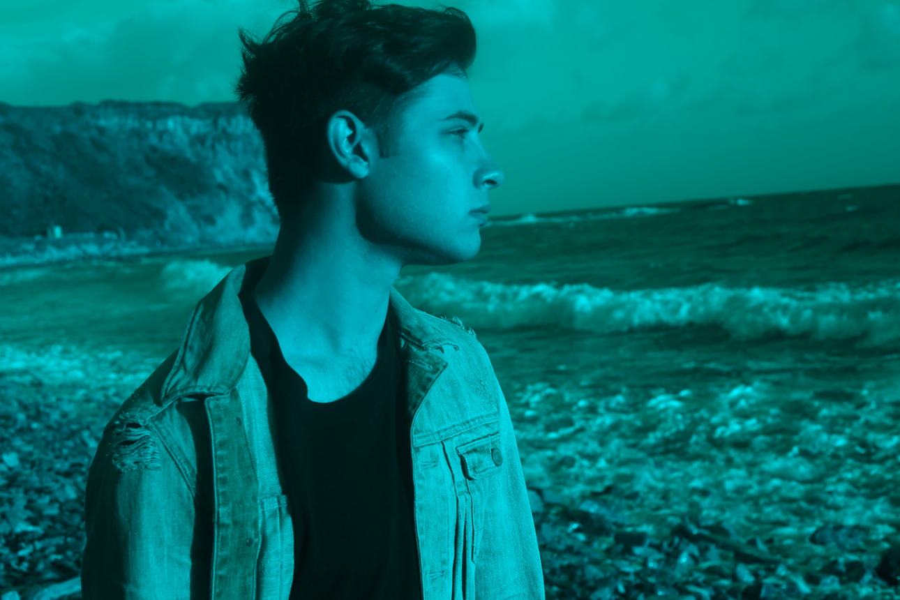 Multi-instrumentalist HARIZ takes steps to move on with captivating ...