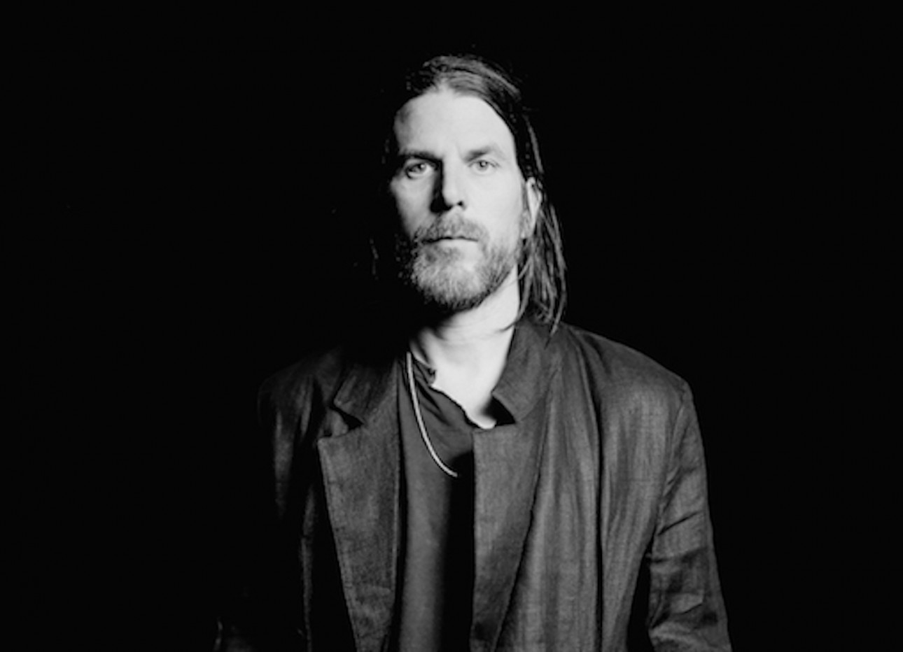 Jonathan Wilson unveils new ballad “Oh Girl”
