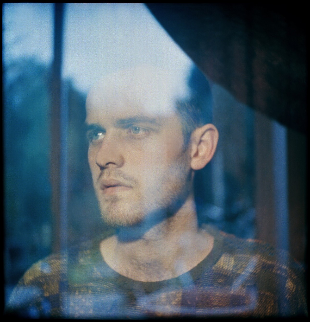 Jordan Rakei signs to Ninja Tune and unveils new single “Sorceress”