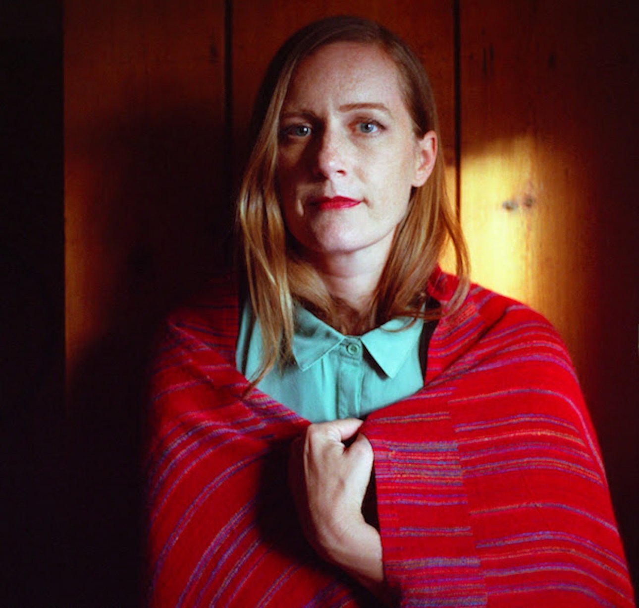 Laura Gibson reveals brooding album title-track “Goners”