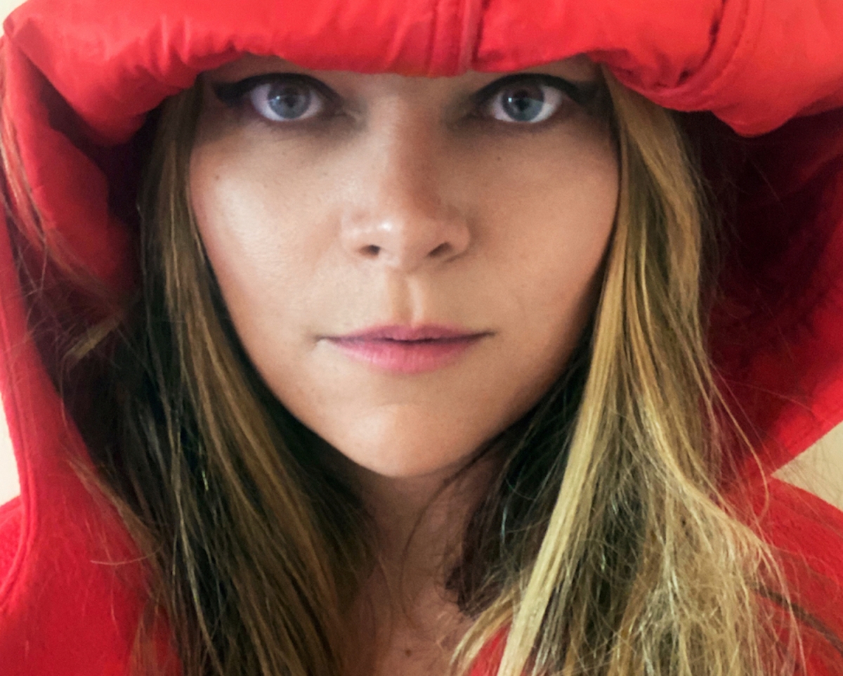 Liela Moss previews new solo album with third single “Turn Your Back ...