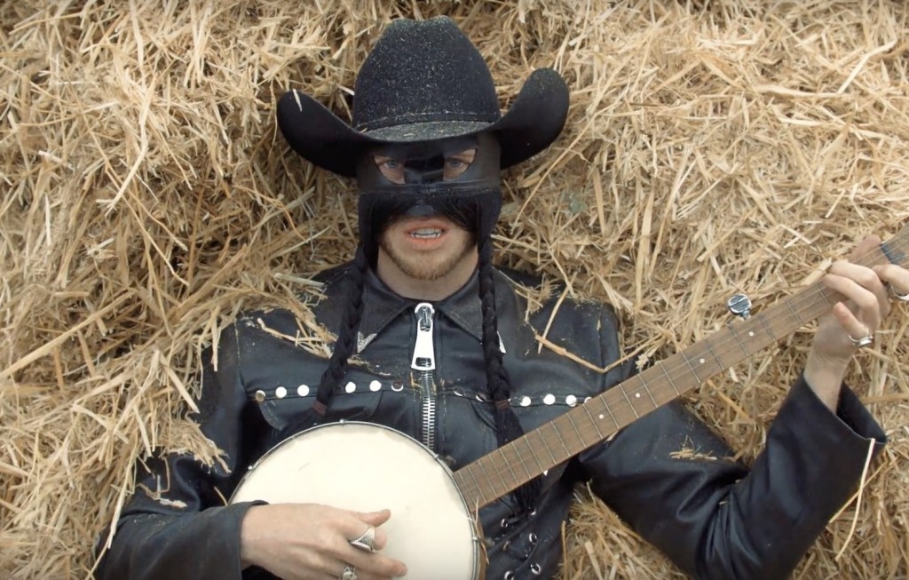 Orville Peck returns with fresh cut “Summertime”