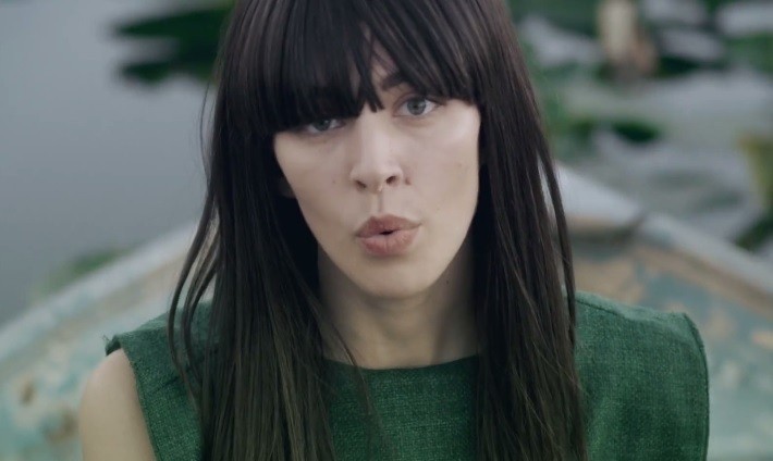 Chairlift’s Caroline Polachek unveils new Ramona Lisa video for “Dominic”