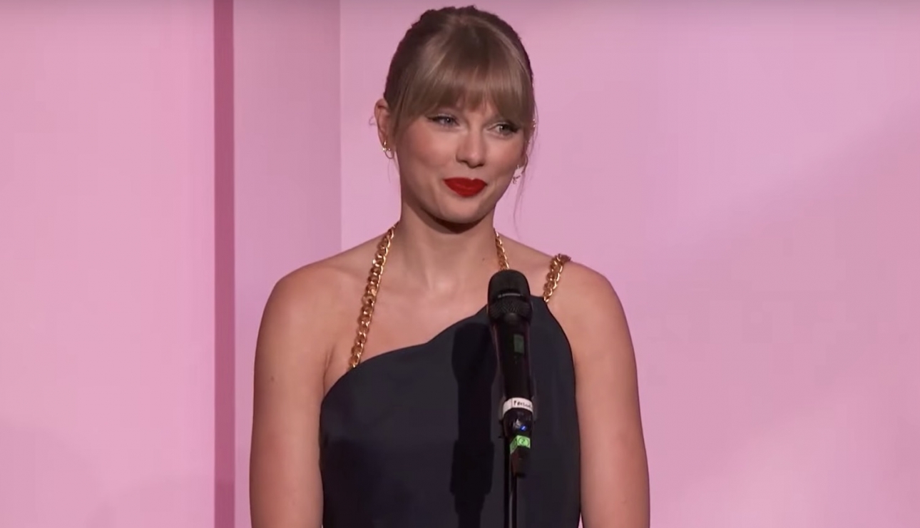 Taylor Swift Addresses Scooter Braun In Billboard Woman Of The Decade