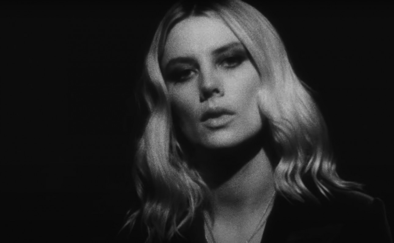 Wolf Alice tease new single “Smile” coming next week