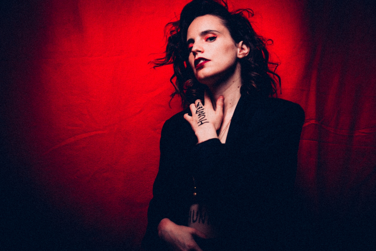 INTERVIEW: Anna Calvi The Line of Best Fit - EroFound