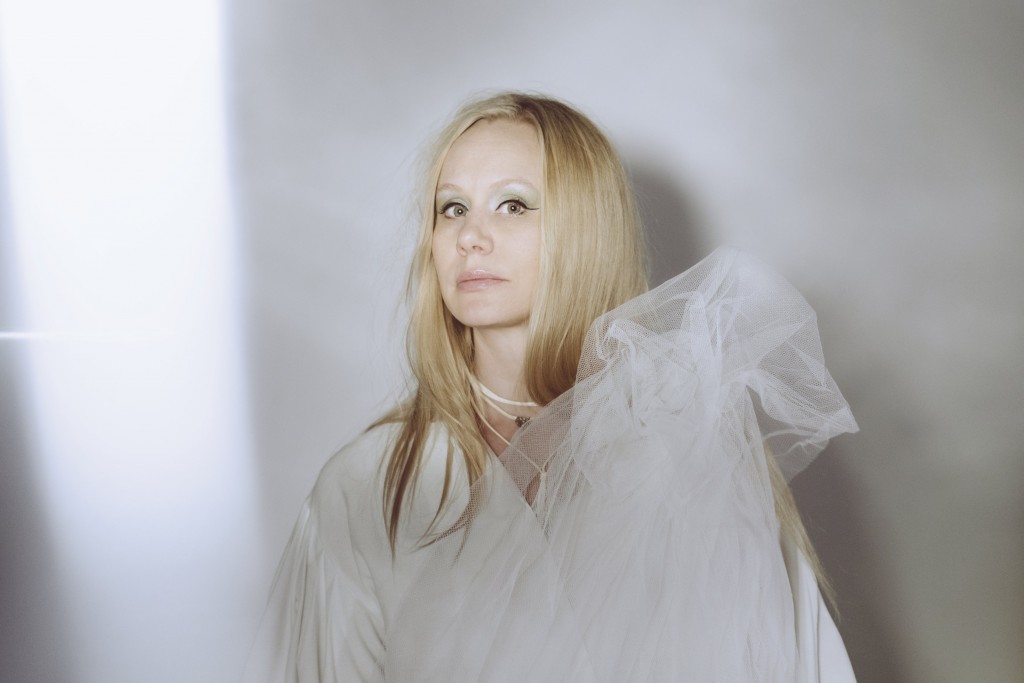 Susanna unveils a sensational and moody live version of AC/DC’s “It’s A ...