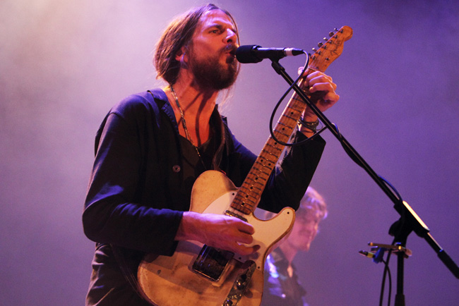 Photos of Jonathan Wilson at London's Islington Assembly Hall
