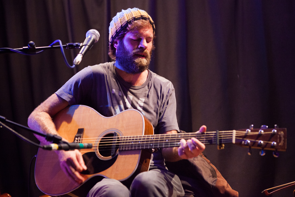 Photos of Neil Halstead at Cecil Sharp House in London