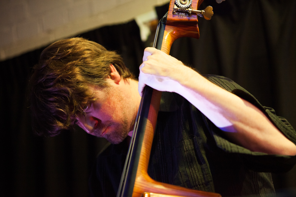 Photos of Neil Halstead at Cecil Sharp House in London