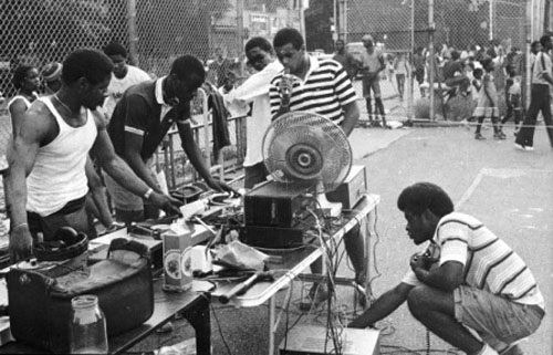 U.S museum to honour The Bronx as "birthplace of hip-hop"