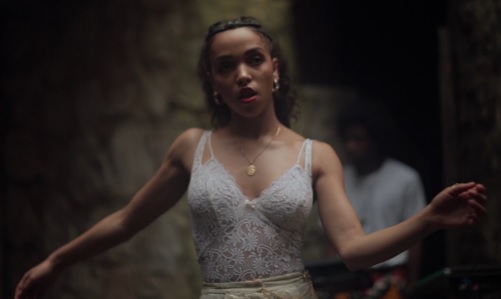 Watch FKA Twigs perform "Hide" in Mexico