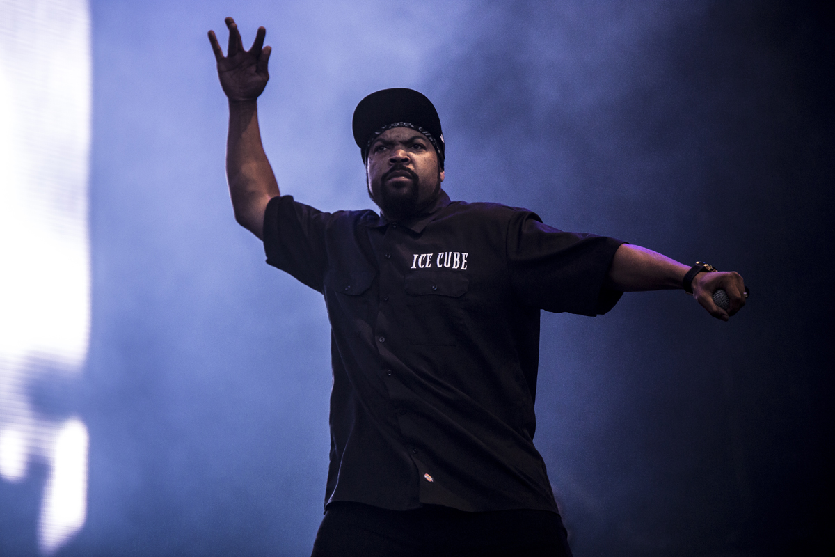 Ice Cube declares himself as a Scottish Lord after being gifted plot of ...