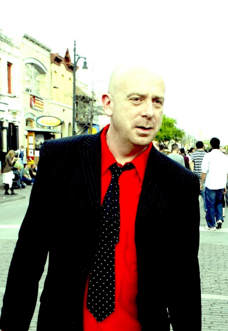 Cocteau Twins' Simon Raymonde recruits Radiohead & Midlake members on ...