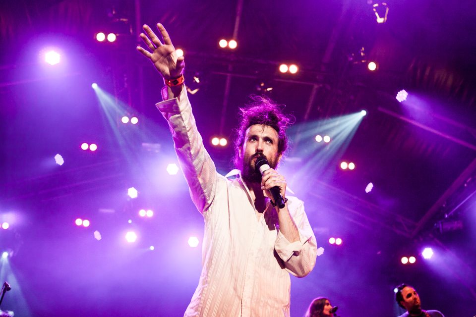 Photos of Edward Sharpe and the Magnetic Zeros at London's Somerset ...